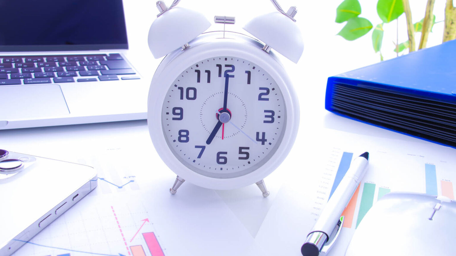 フレックスタイム制とコアタイム：仕組み、利点、実施方法｜人事の窓口